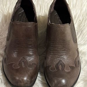 Born | Shoes | Born Amibeth Brown Leather Wingtip Comfort Block Heel ...